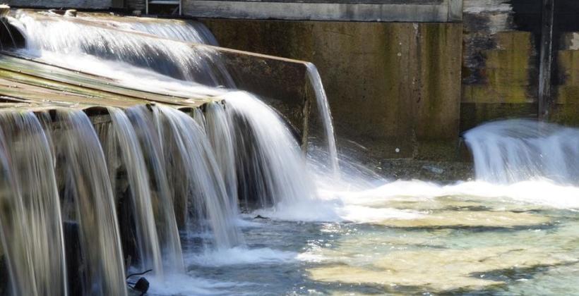 Jak wygląda prawidłowy montaż klimatyzatora typu split?