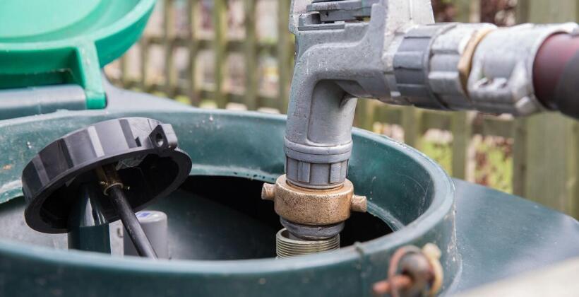 Charakterystyka, zalety oraz zastosowanie pomp beczkowych